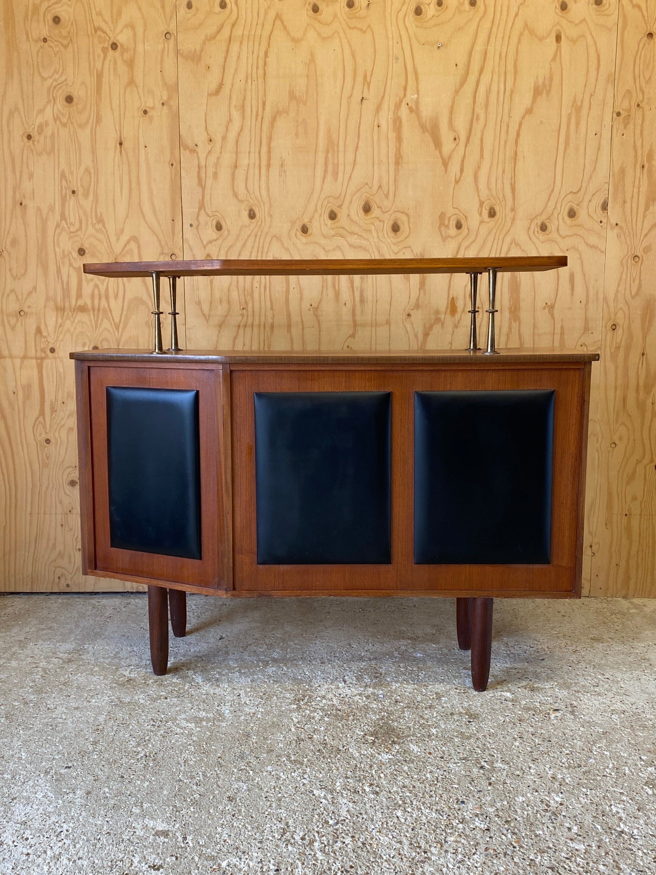 Sureline Drinks Bar – Galfretrofurniture